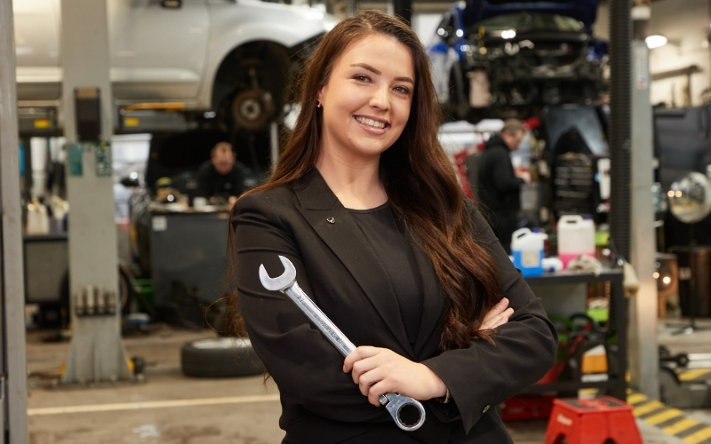 Bradford Man Named Vertu Business Manager Of The Year | Vertu Motors PLC